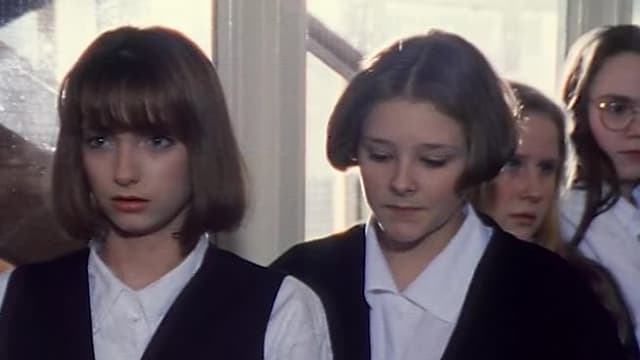 Watch Peak Practice S03:E09 - A Normal Life - Free TV Shows | Tubi