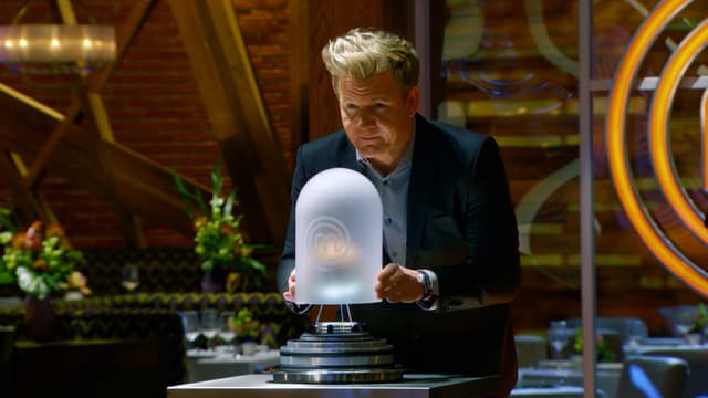 Watch MasterChef S08:E10 - The Masterchef Returns - Free TV Shows | Tubi