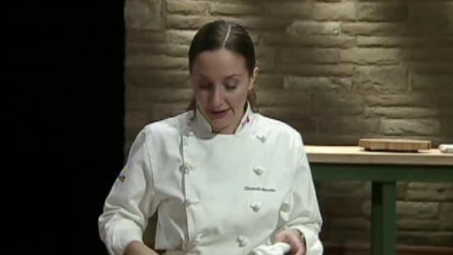 Watch Cook Like a Chef Season 2 - Free TV Shows | Tubi