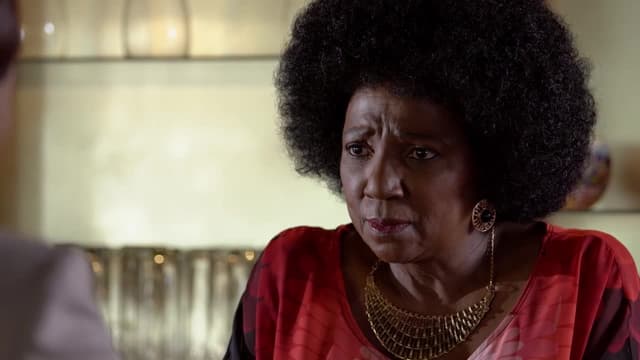 Watch The Queen S01:E64 - A Bitter Victory - Free TV Shows | Tubi