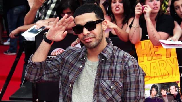 Watch Infamous S01:E07 - Drake Free TV | Tubi