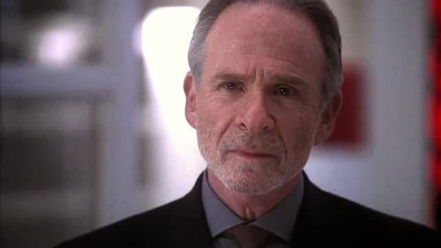 Watch Alias S05:E09 - The Horizon Free TV | Tubi