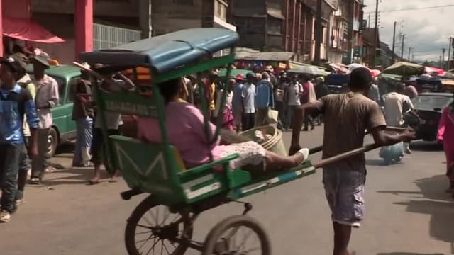 Watch Deadliest Journeys Season 4 - Free TV Shows | Tubi