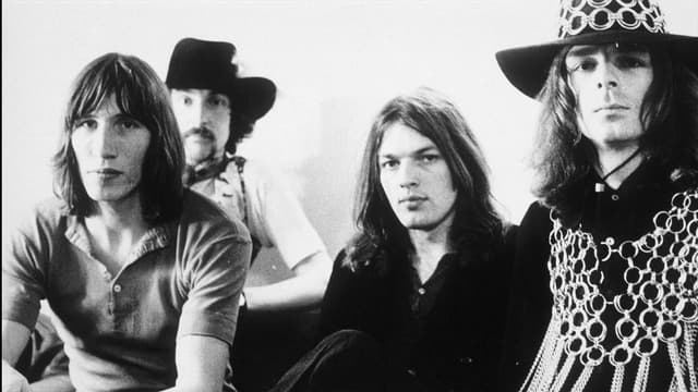 Watch Breaking the Band S03:E09 - Pink Floyd - Free TV Shows | Tubi