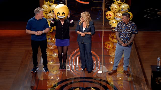 Watch MasterChef Junior S09:E01 - Junior Edition: Eating Emoji - Free ...