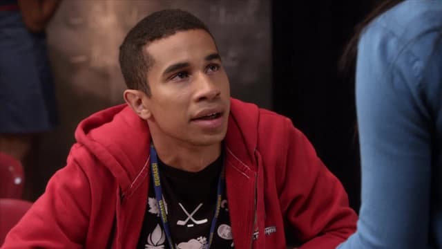 Watch Degrassi: The Next Generation S12:E303 - I Want It That Way (Pt ...