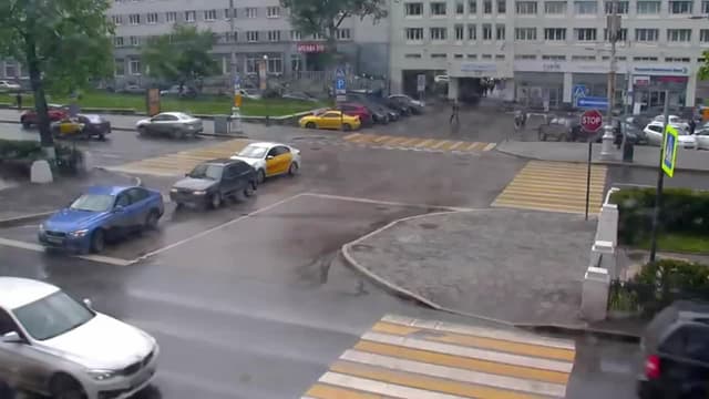 Watch Car Crash TV S05:E10 - Episode 10 - Free TV Shows | Tubi