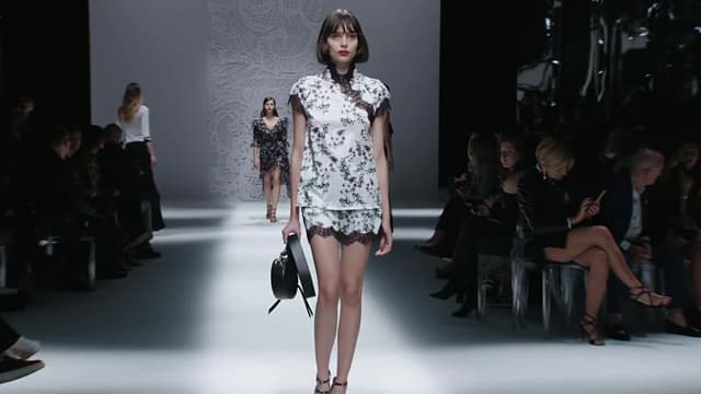 Watch Videofashion News Season 41 - Free TV Shows | Tubi