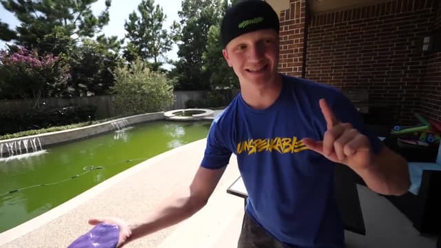 Watch Unspeakable S08:E12 - Unboxing a Giant Mystery Box That Arrived ...