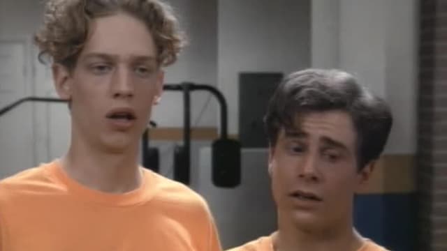 Watch Weird Science S01:E08 - One Size Fits All Free TV | Tubi