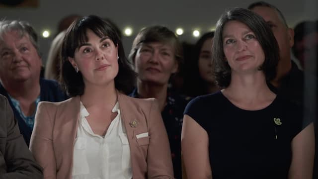 Watch Still Standing S06:E05 - Woody Point - Free TV Shows | Tubi