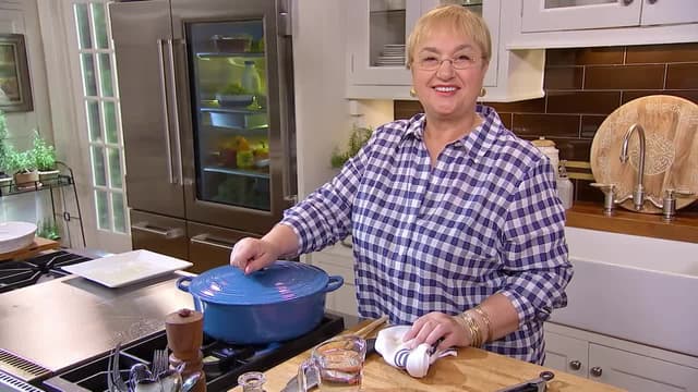 Watch Lidia's Kitchen Season 5 - Free TV Shows | Tubi
