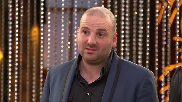 Watch MasterChef Australia Junior S02:E17 - Food Deception & Christmas ...