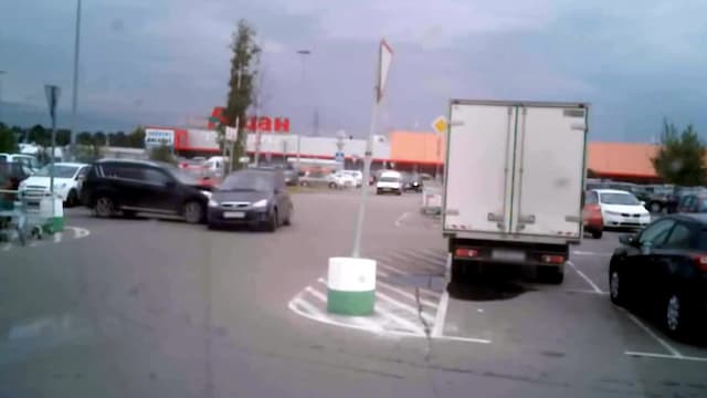 Watch Car Crash TV S02:E14 - Episode 14 - Free TV Shows | Tubi