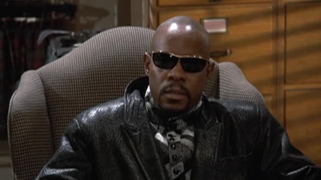 Watch Spenser: For Hire S02:E01 - An Eye for an Eye - Free TV Shows | Tubi