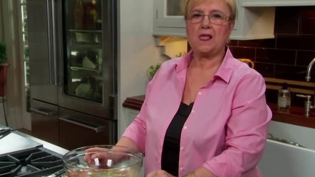 Watch Lidia's Kitchen S03:E23 - Baked Pasta - Free TV Shows | Tubi