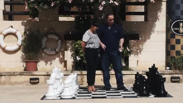 Watch Checkmate S01:E01 - Round 1 - Free TV Shows | Tubi