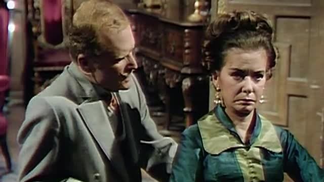 Watch Dark Shadows S15:E05 - Episode 780 - Free TV Shows | Tubi