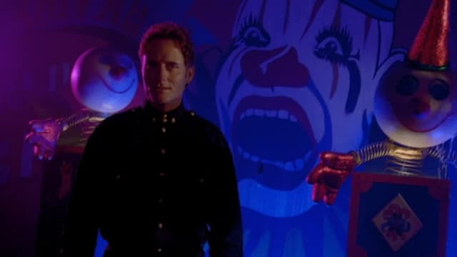 Watch NightMan S02:E01 - The Ultraweb - Free TV Shows | Tubi