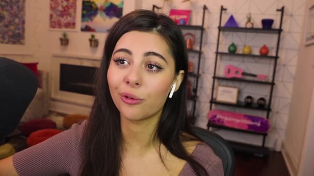 Watch AzzyLand S04:E03 - Talented People / Proof Tha - Free TV Shows | Tubi