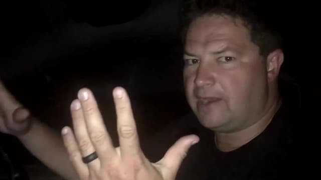 Watch Dingo Untamed S01:E01 - Alligator Relocation - Free TV Shows | Tubi