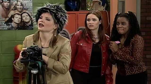 Watch Radio Active S03:E09 - The Model - Free TV Shows | Tubi