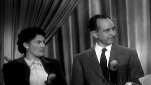 Watch The Best of Groucho Marx S01:E12 - Sun - Free TV Shows | Tubi