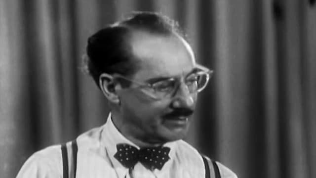 Watch The Best of Groucho Marx S01:E28 - Door (1950) - Free TV Shows | Tubi