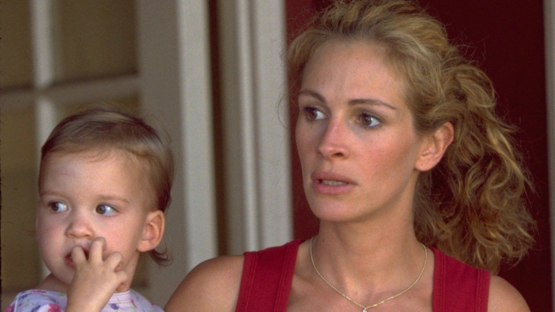 Watch Erin Brockovich (2000) - Free Movies | Tubi