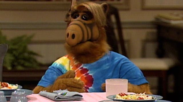 Watch ALF S04:E14 - Make 'Em Laugh - Free TV Shows | Tubi