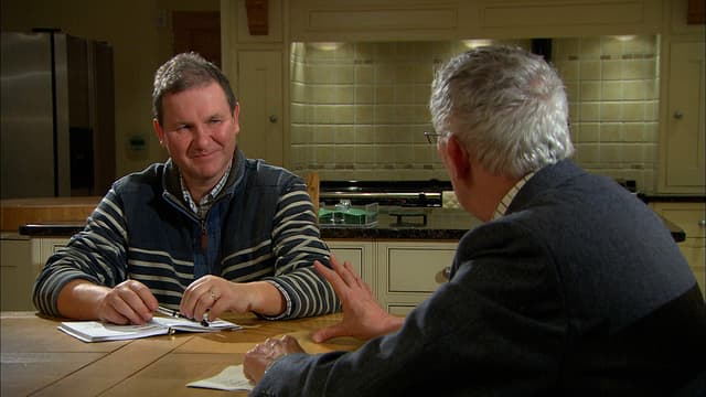 Watch The Farm Fixer S02:E02 - Mike Frazer & Dexter - Free TV Shows | Tubi