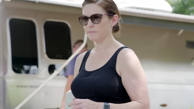 Watch The Little Couple S14:E09 - It's Definitely Gator Water - Free TV ...