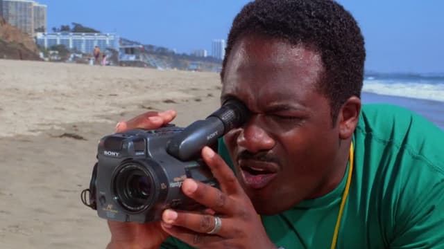 Watch Baywatch S04:E11 - The Child Inside - Free TV Shows | Tubi