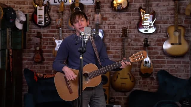 Watch DittyTV's Vibe and Dime Sessions S01:E09 - Early James Free TV | Tubi