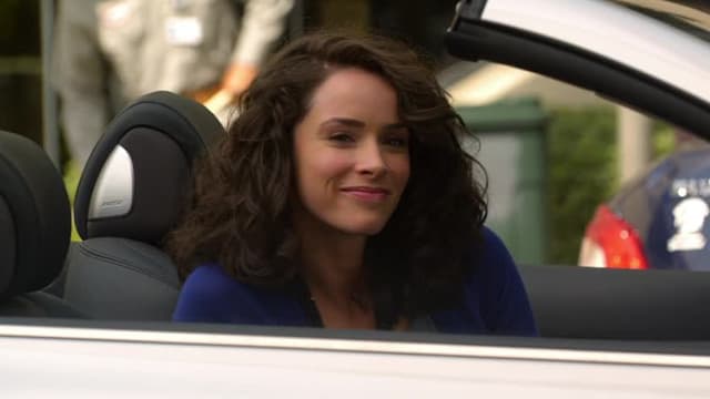 Watch Hawthorne S02:E06 - Final Curtain - Free TV Shows | Tubi