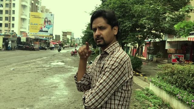 Watch Mohan Bhargav and the Hologram Girl S01:E04 - - Free TV Shows | Tubi