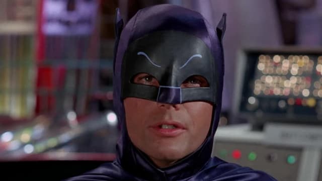 Watch Batman S02:E01 - Shoot a Crooked Arrow Free TV | Tubi