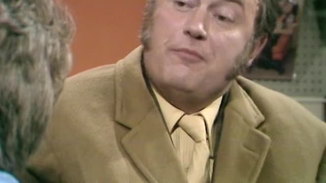 Watch Budgie S02:E01 - Dreaming of Thee - Free TV Shows | Tubi