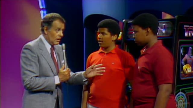 Watch Starcade S01:E15 - Zoar, Super Pac-Man, Tron Free TV | Tubi