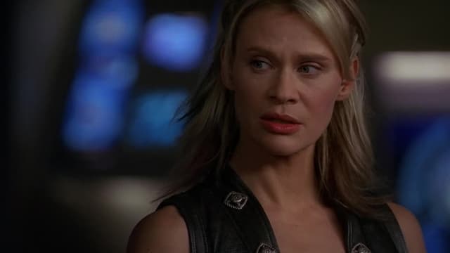 Watch Andromeda S05:E20 - Chaos and the Stillness of It - Free TV Shows ...