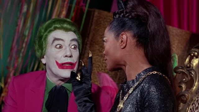 Watch Batman S03:E01 - Enter Batgirl, Exit Penguin Free TV | Tubi