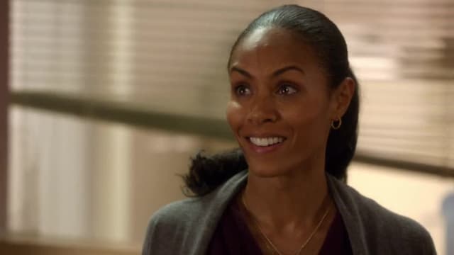 Watch Hawthorne S02:E01 - No Excuses - Free TV Shows | Tubi