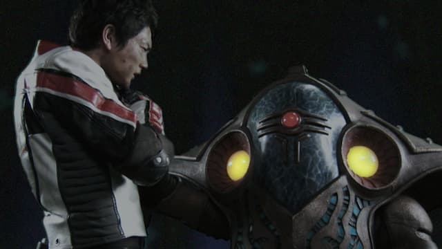 Watch Ultraman Max S01:E38 - Prelude to Ground Annih - Free TV Shows | Tubi