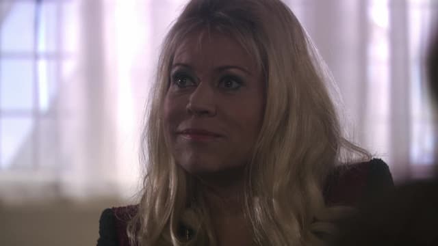 Watch Shameless S11:E07 - Crime and Punishment Free TV | Tubi