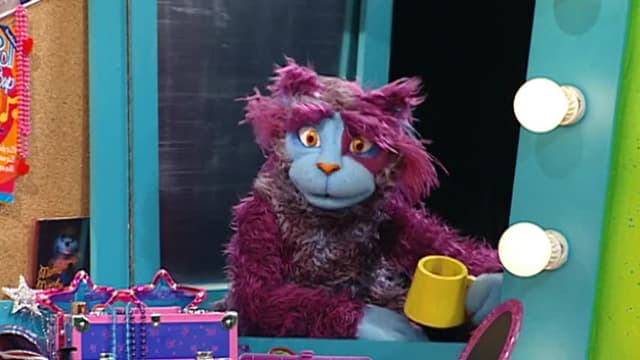 Watch The Doodlebops S03:E60 - Deedee's Accordion - Free TV Shows | Tubi