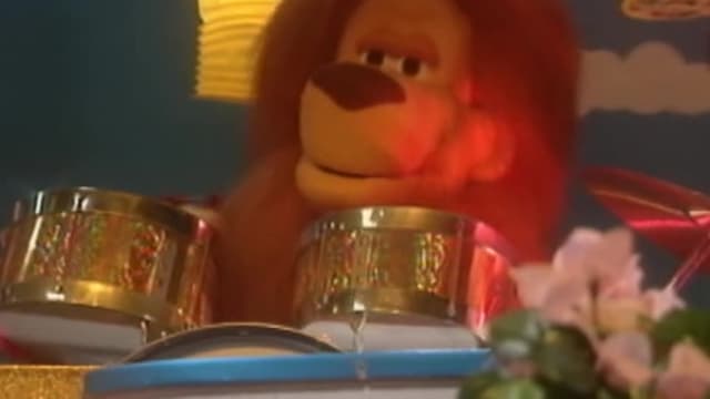 Watch St. Bear's Dolls' Hospital S01:E45 - The Singi - Free TV Shows | Tubi