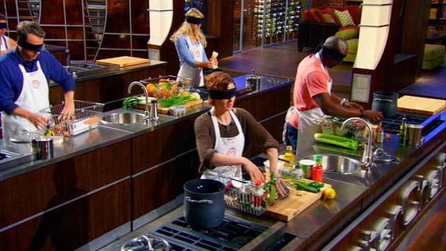 Watch MasterChef S04:E23 - Top 4 Compete - Free TV Shows | Tubi