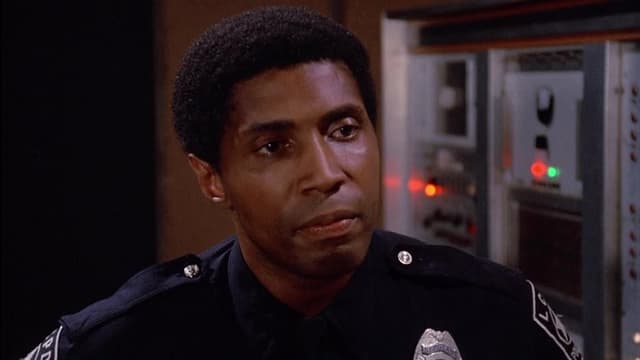 Watch T.J. Hooker S02:E03 - The Empty Gun - Free TV Shows | Tubi