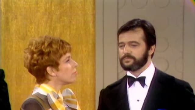 Watch The Carol Burnett Show S02:E27 - S2 E27 - Robert Goulet - Free TV Shows | Tubi