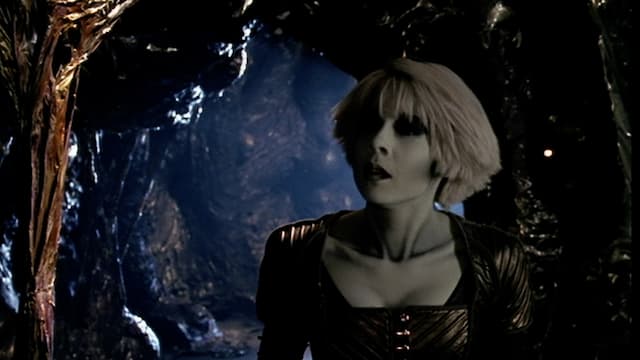 Watch Farscape S02:E06 - Picture if You Will Free TV | Tubi